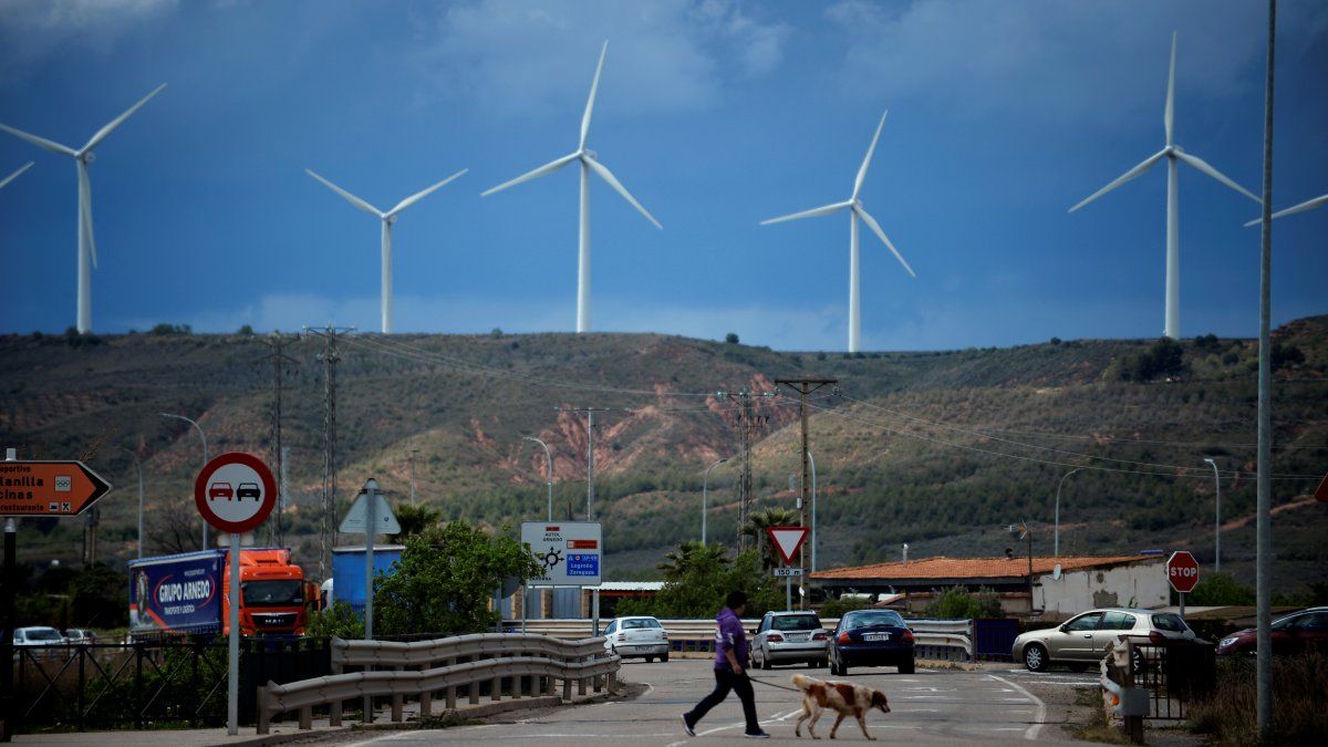 España acelera el despliegue de las energías renovables | renovables ...
