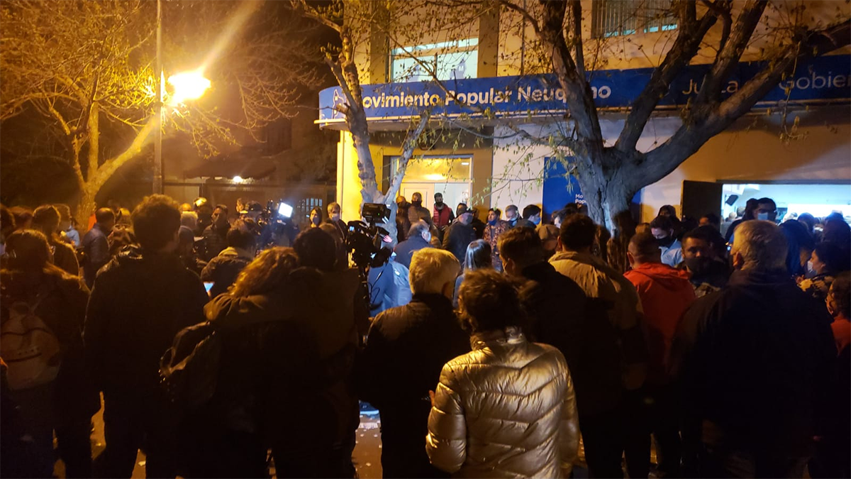 PASO: tensión y forcejeos en el búnker del MPN