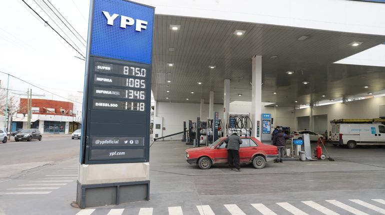 Aumento de la nafta: cómo son los precios del combustible en Neuquén