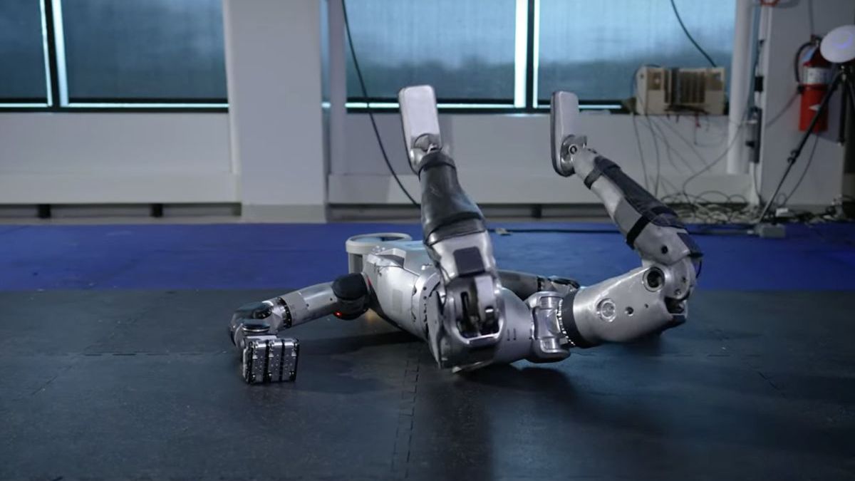 Este es Atlas, el robot viral que baila breakdance
