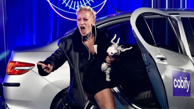 Furia tras su paso por GH: denuncia a sus fans y cobra por sus fotos