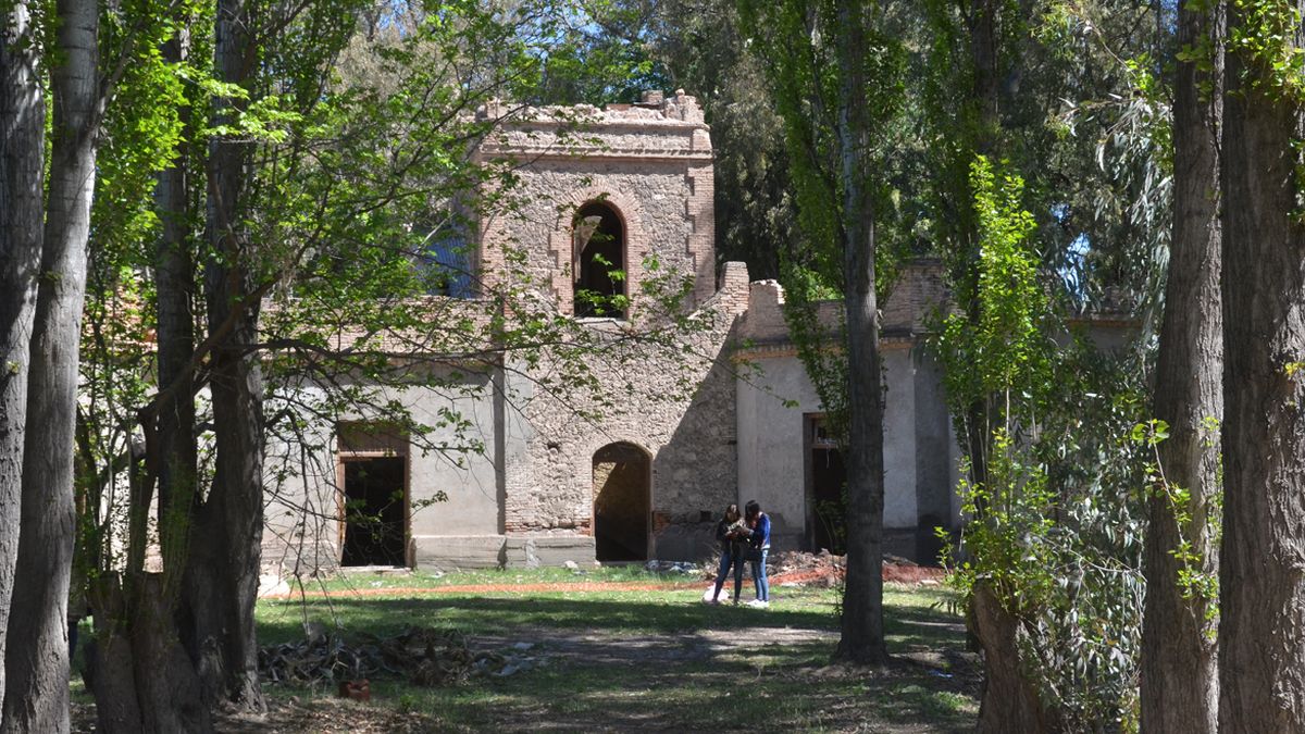 Prometieron que retomarán las obras en la Torre Talero