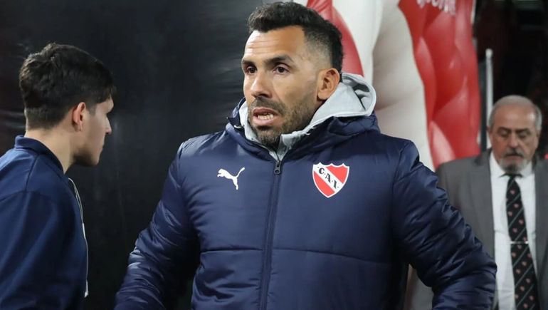 Tevez piensa un cambio en Independiente para enfrentar a Gimnasia