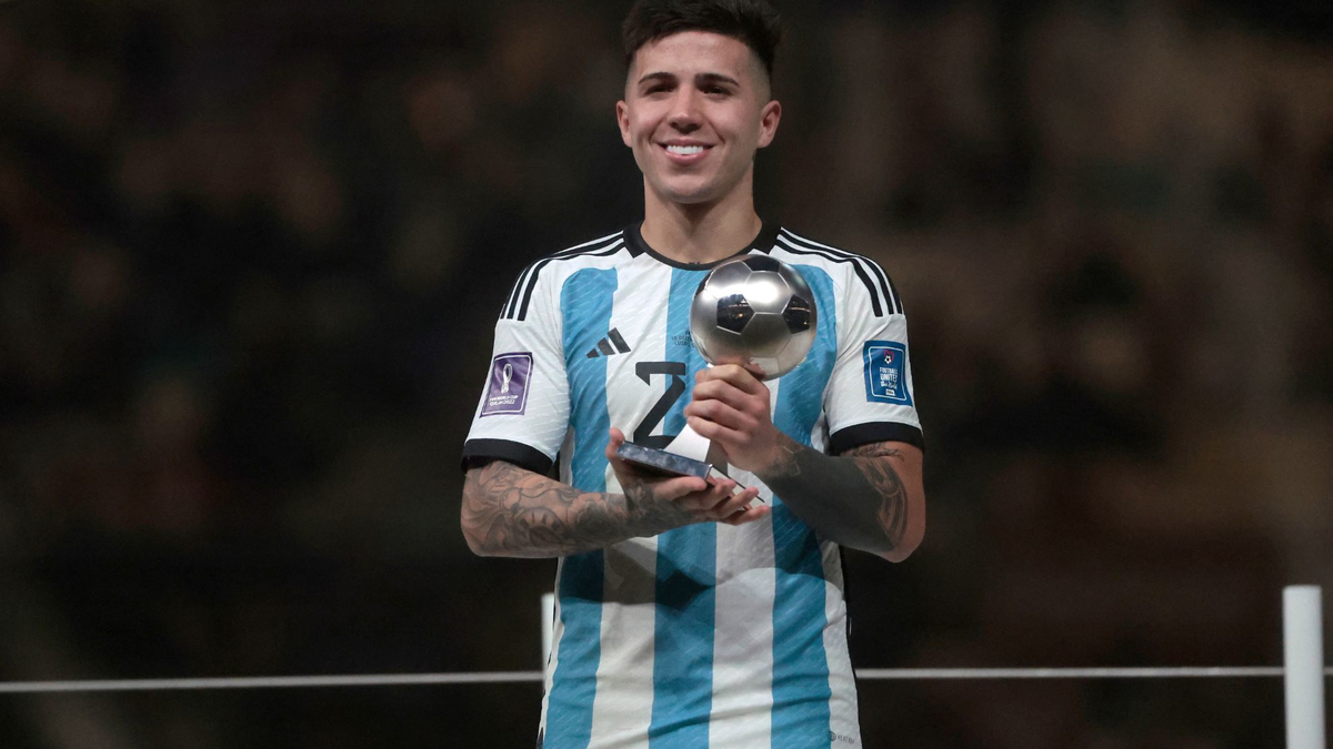 Enzo Fernández, la estrella del mercado: la fortuna que cobraría River