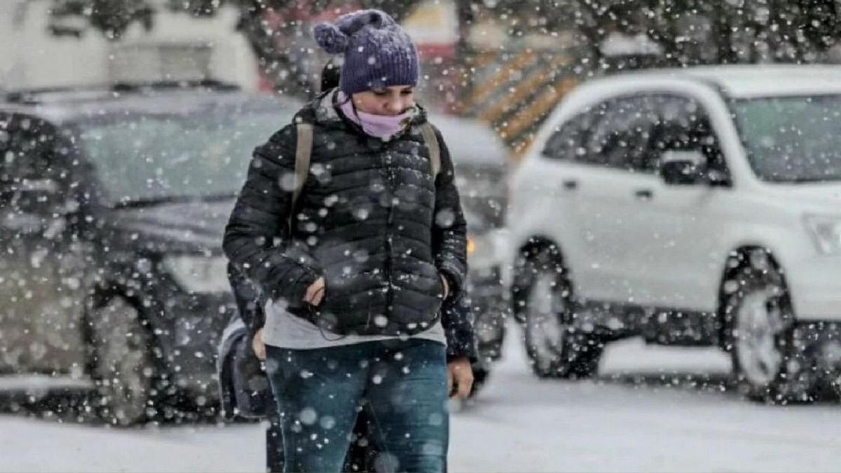 Llega el frío en plena primavera: advierten por lluvias, nieve y bajas ...