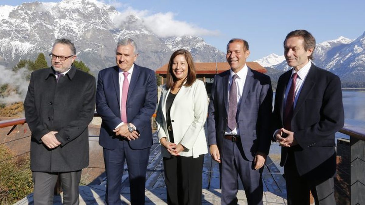 Acuerdan que la ley nacional para el hidrógeno debe salir por consenso