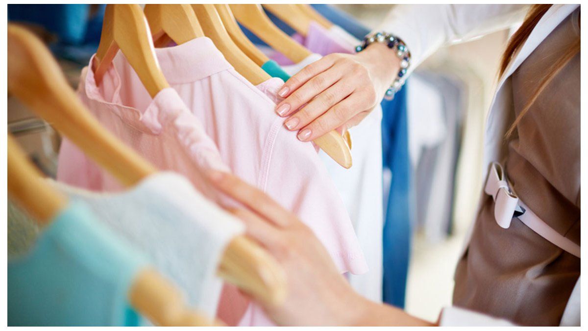 ¿Por qué hay que lavar la ropa nueva antes de usarla?