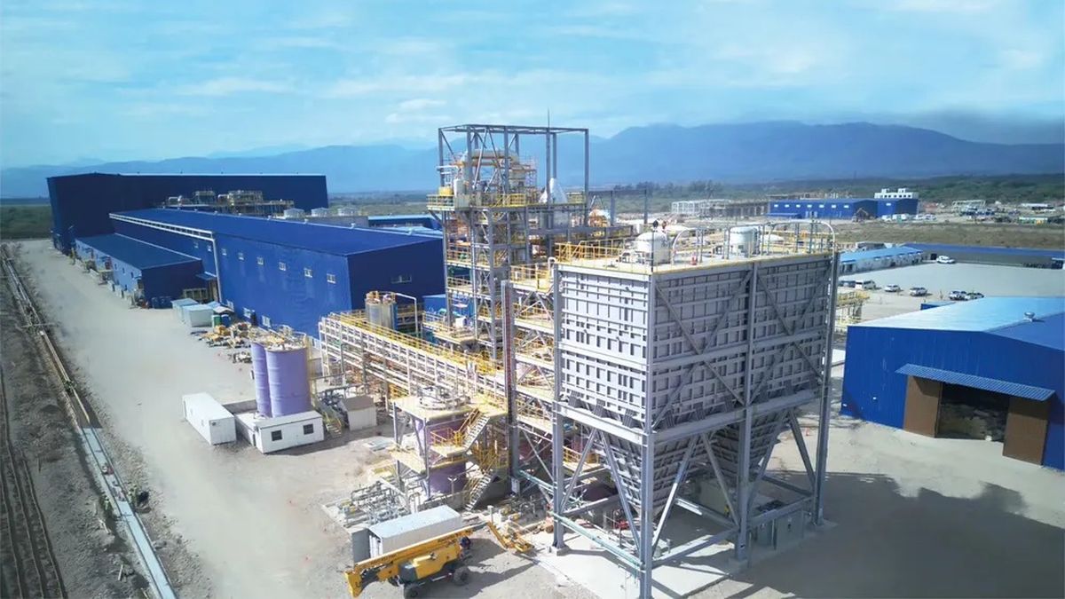 Posco inaugurará la primera planta de hidróxido de litio del país