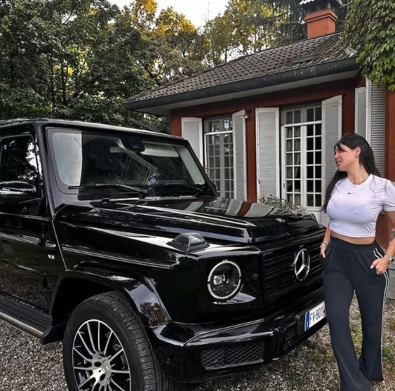 Wanda Nara fue por el fin de semana a Italia y mostró su colección de ...