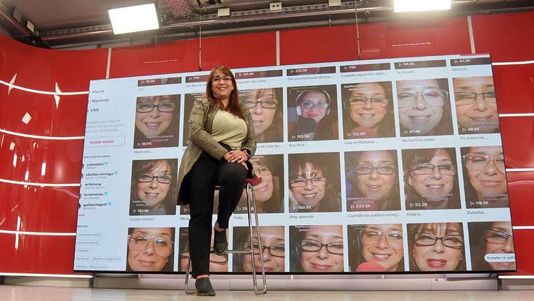 La voz neuquina que la rompe en TikTok y cotiza en el mundo