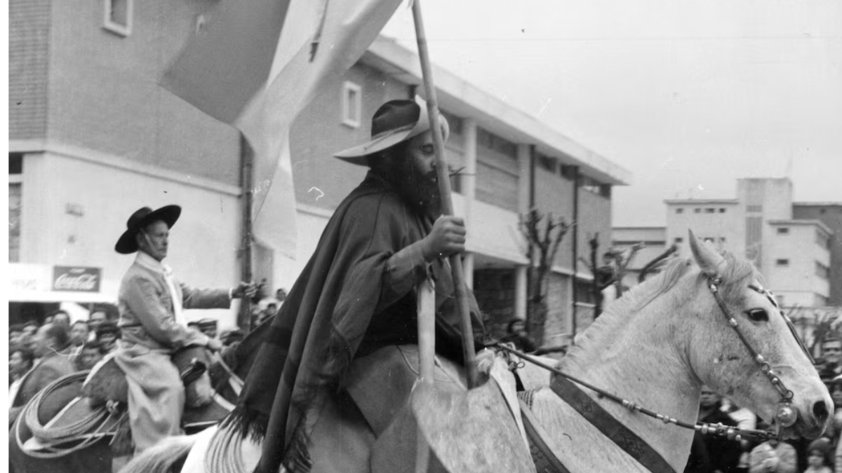 Jorge Cafrune cumpliría 88 años: una vida dedicada a la música y una ...