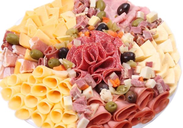 Picotear entre comidas, una mala costumbre argentina