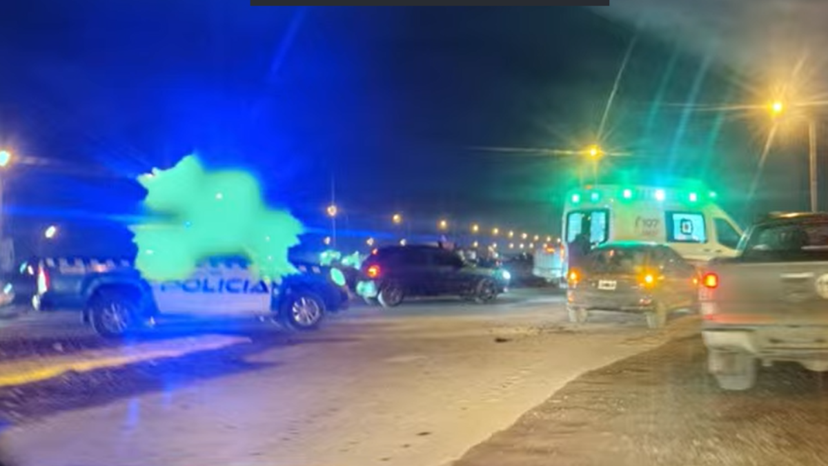 Grave choque en la rotonda de Casimiro Gómez y Autovía Norte con un ...