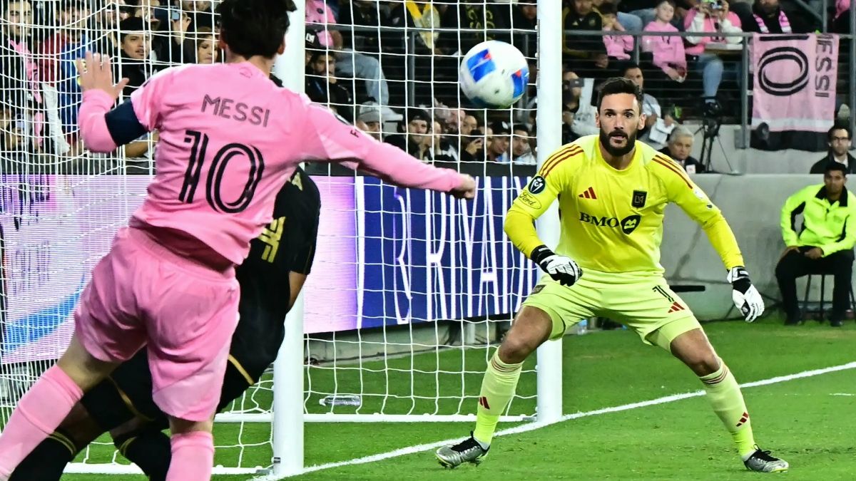 El doblete de Lionel Messi contra Hugo Lloris que revivió la final de ...
