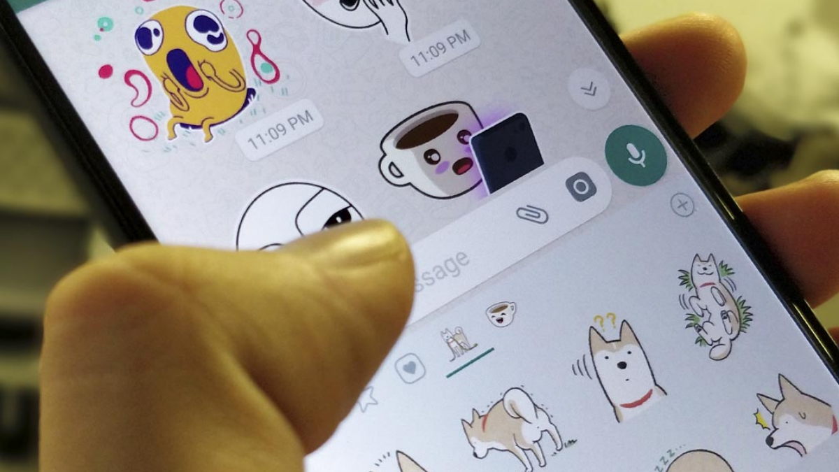 WhatsApp: cómo clasificar tus stickers para buscarlos más fácil