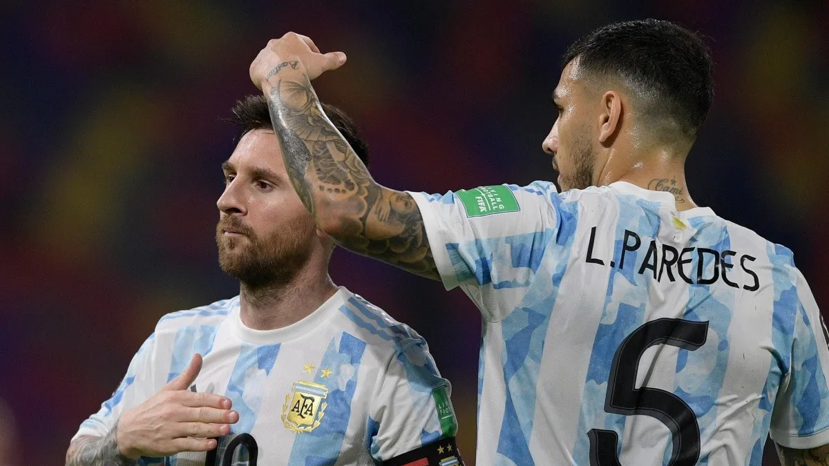 Arden las redes por una nota de La Nación que mata a Paredes