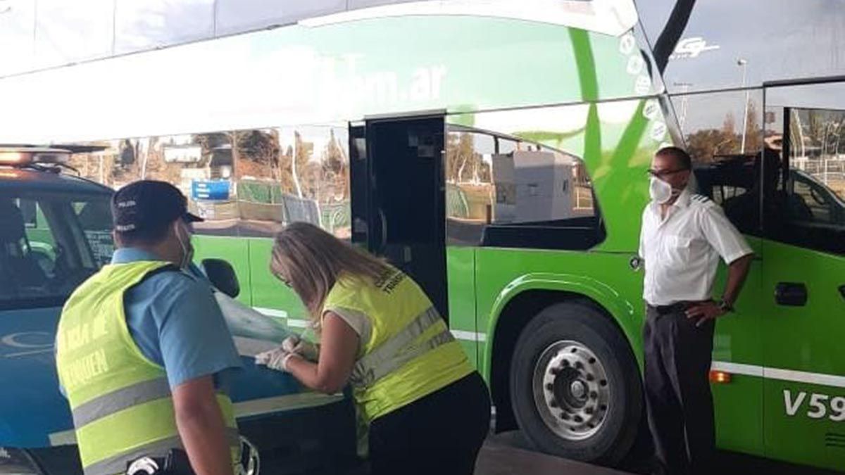 Controles: la CNRT retiene entre 50 y 60 vehículos mensuales