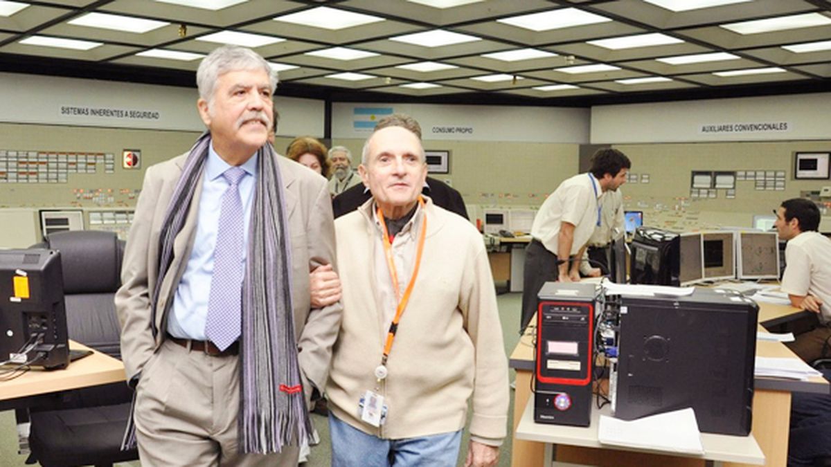 Atucha II realizó su primera reacción nuclear controlada