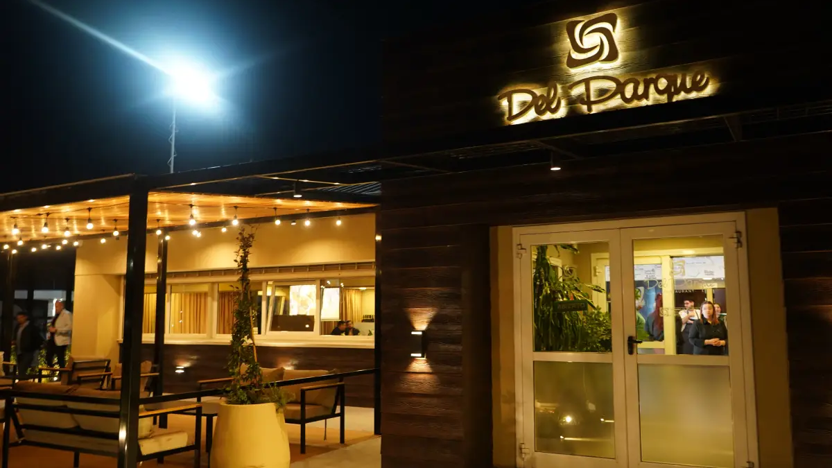En 8 imágenes: así se vivió la reinauguración del Restaurante Del Parque