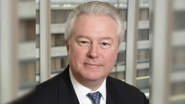 Quien es el multimillonario que adora a Trump y le donó 50 millones de ...