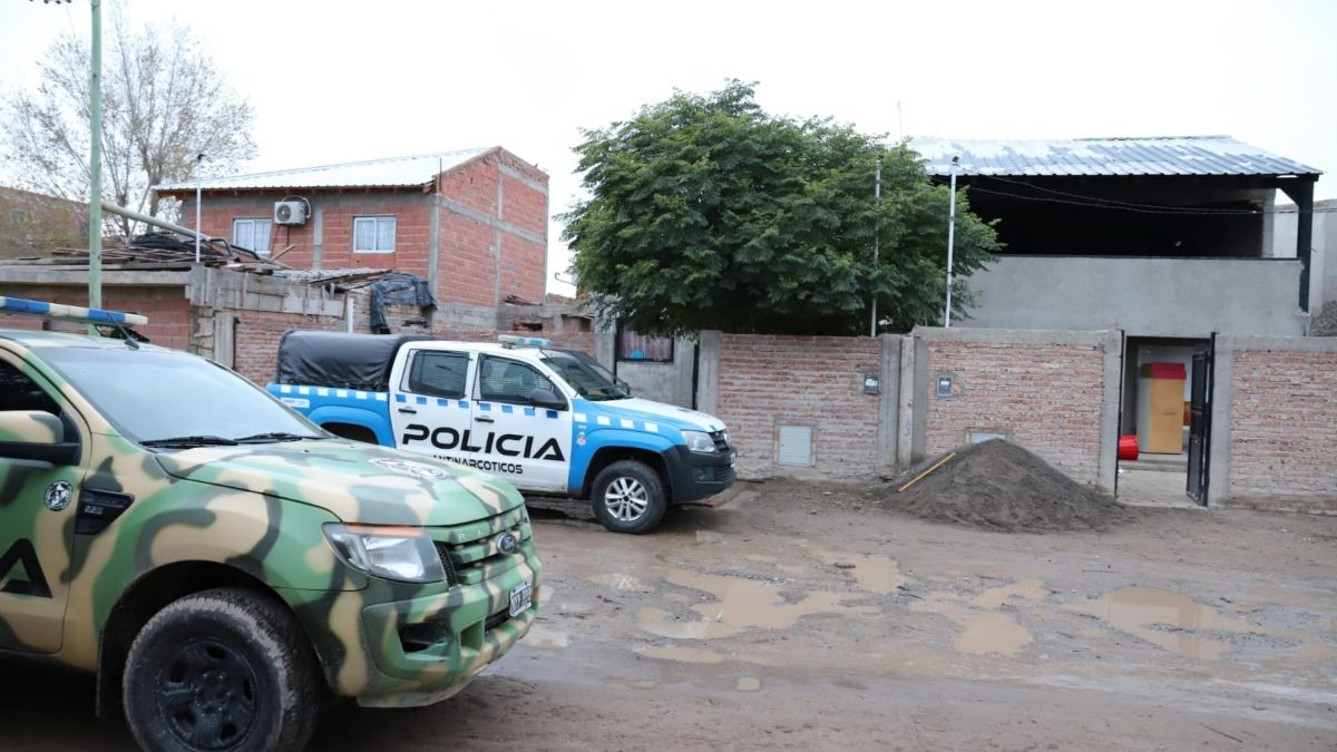 El sicario que baleó la casa de los Bin Laden alivió su situación: por ...