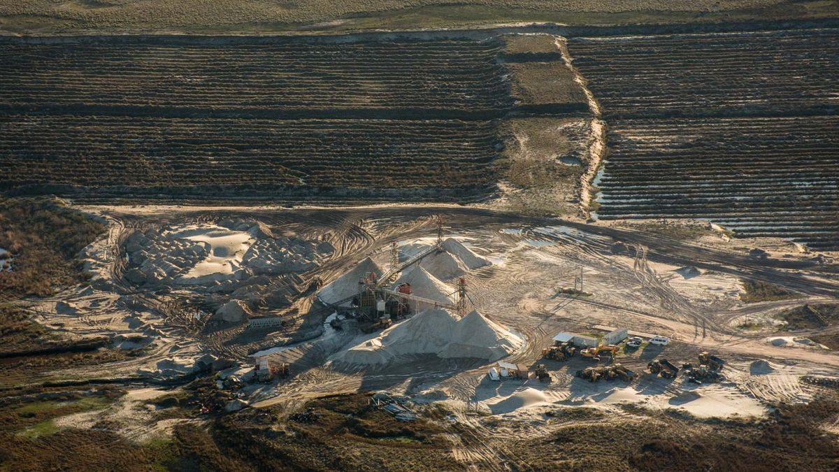 Clausuraron la planta de lavado de una arenera silícea