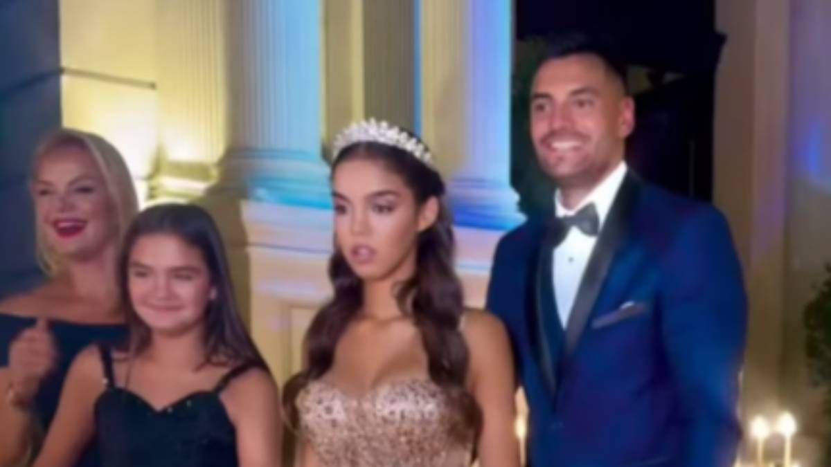 Las fotos inéditas del cumple de 15 de la hija de Chiquito Romero y ...