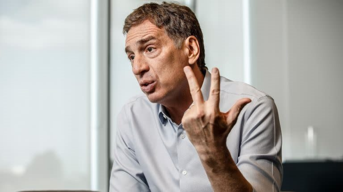 La Cámara Electoral definió imprimir nuevos afiches de LLA con la cara de Diego Santilli