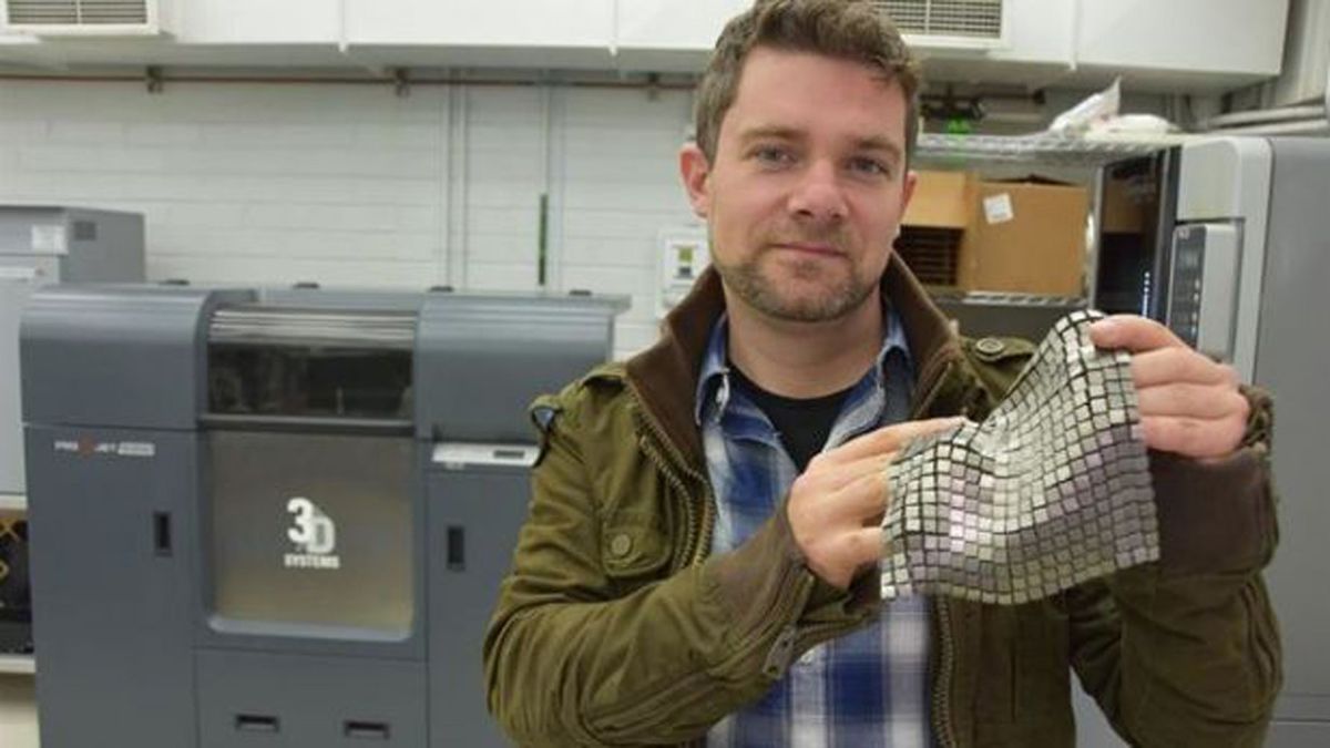 Un tejido de acero que se fabrica en el espacio