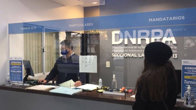 ¿Cómo se puede descargar y validar la cédula verde (titular) en el ...