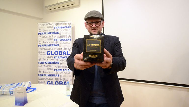 Christophe llegó a Neuquén a presentar su marca de perfumes inspirados ...