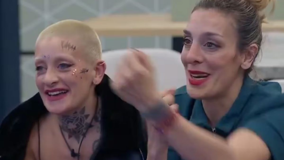 Expusieron la turbia movida de la hermana de Furia que generó escándalo