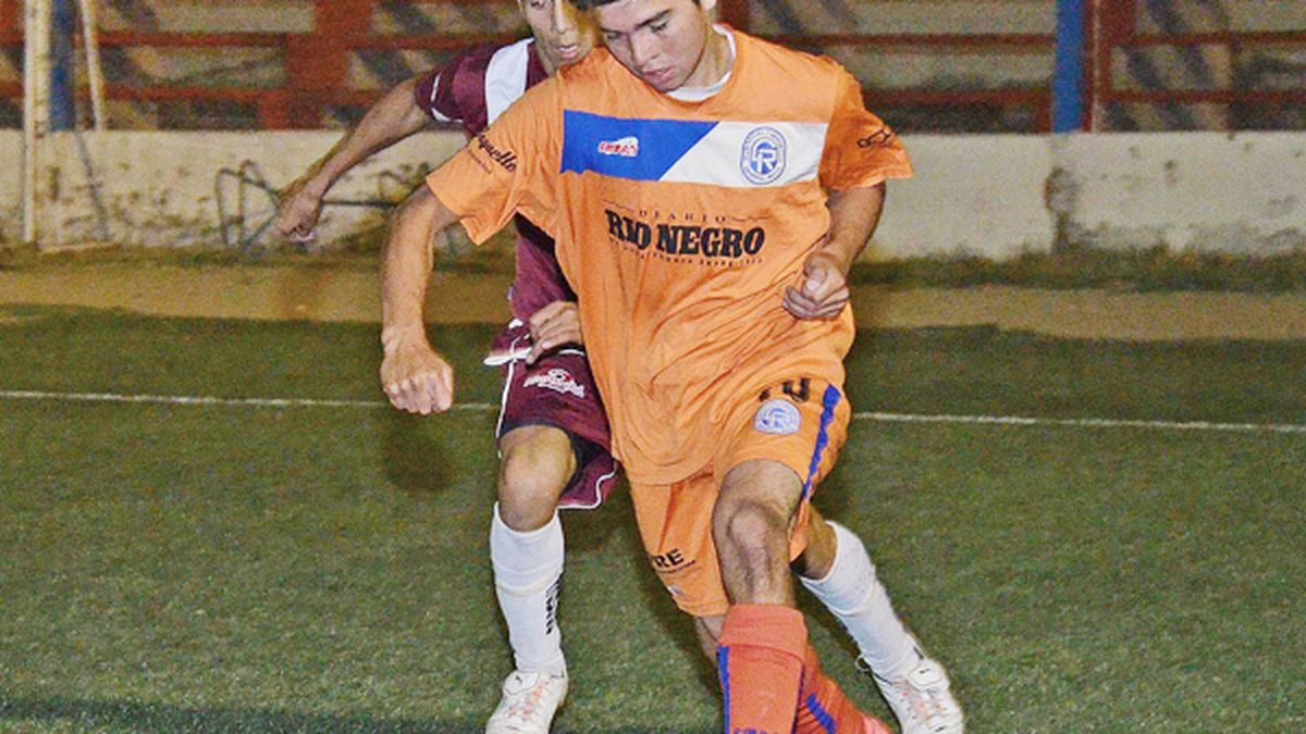 La Confluencia cierra la primera