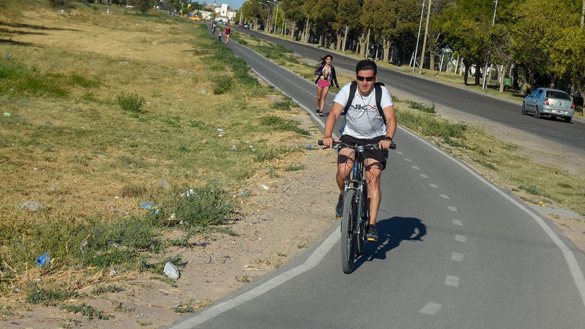 La bicisenda que une el centro con el oeste tendrá luz