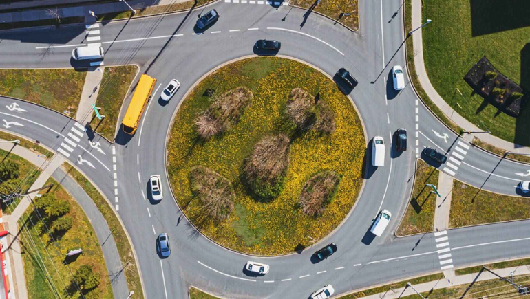 ¿Adiós a las rotondas?: cómo es el moderno sistema que mejora la ...