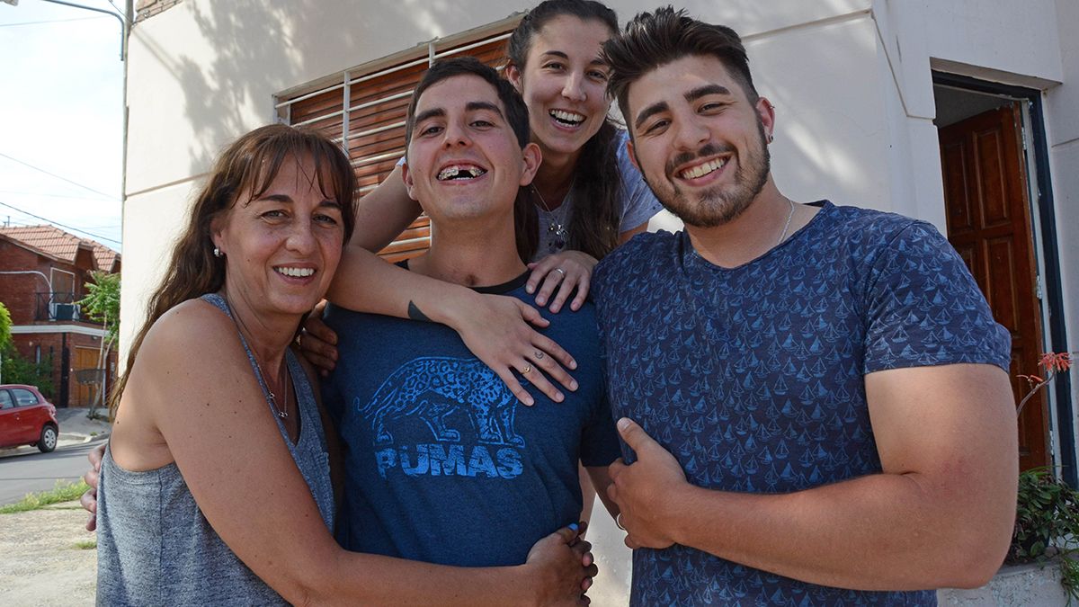 Benjamín y su historia de superación: de estar al borde de la muerte a ...