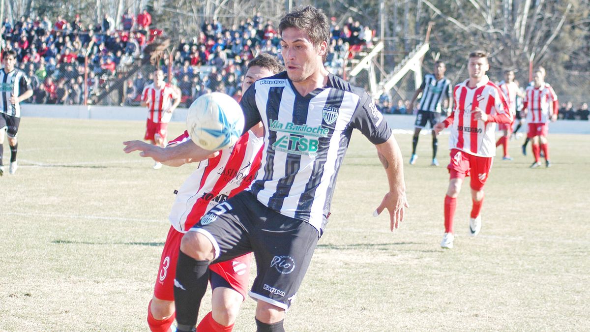 Cipolletti: Carucha sorprendió a todos y le dijo adiós al fútbol