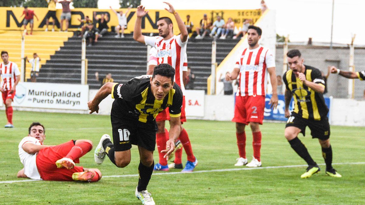 El Rojo, mal del Coco: cayó en la última en Madryn y se hunde