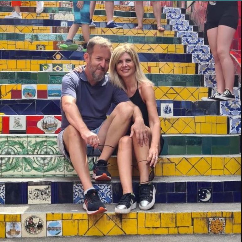 Quién es y de qué trabaja la pareja de Débora Plager