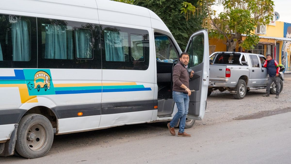 Qué hizo un intendente para gestionar el transporte urbano sin tasa ni ...