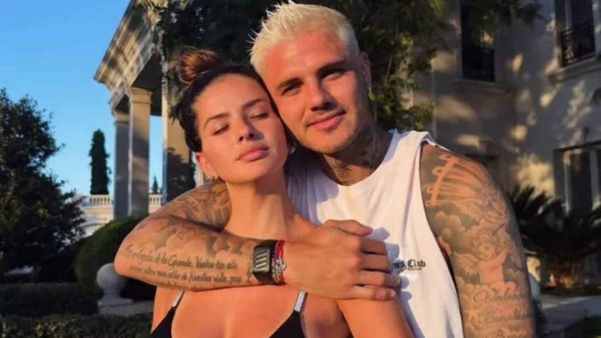 Súper embarazada y en bikini, las fotos de la China Suárez en su vuelta ...