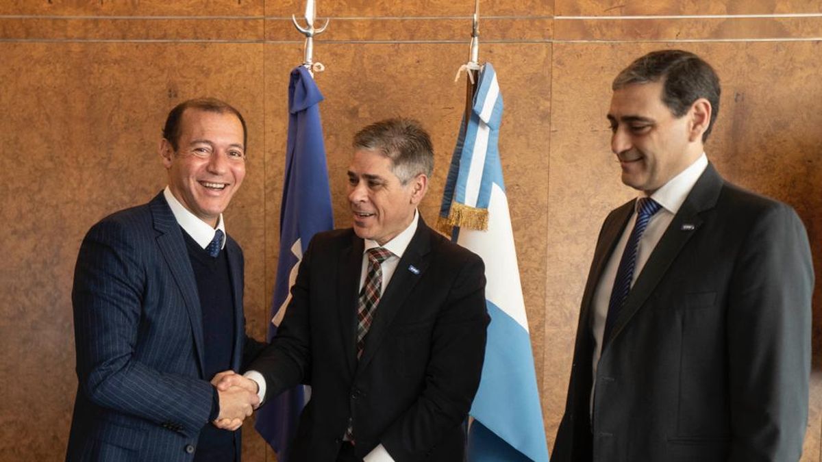 Gutiérrez se reunió con el presidente y el nuevo CEO de YPF