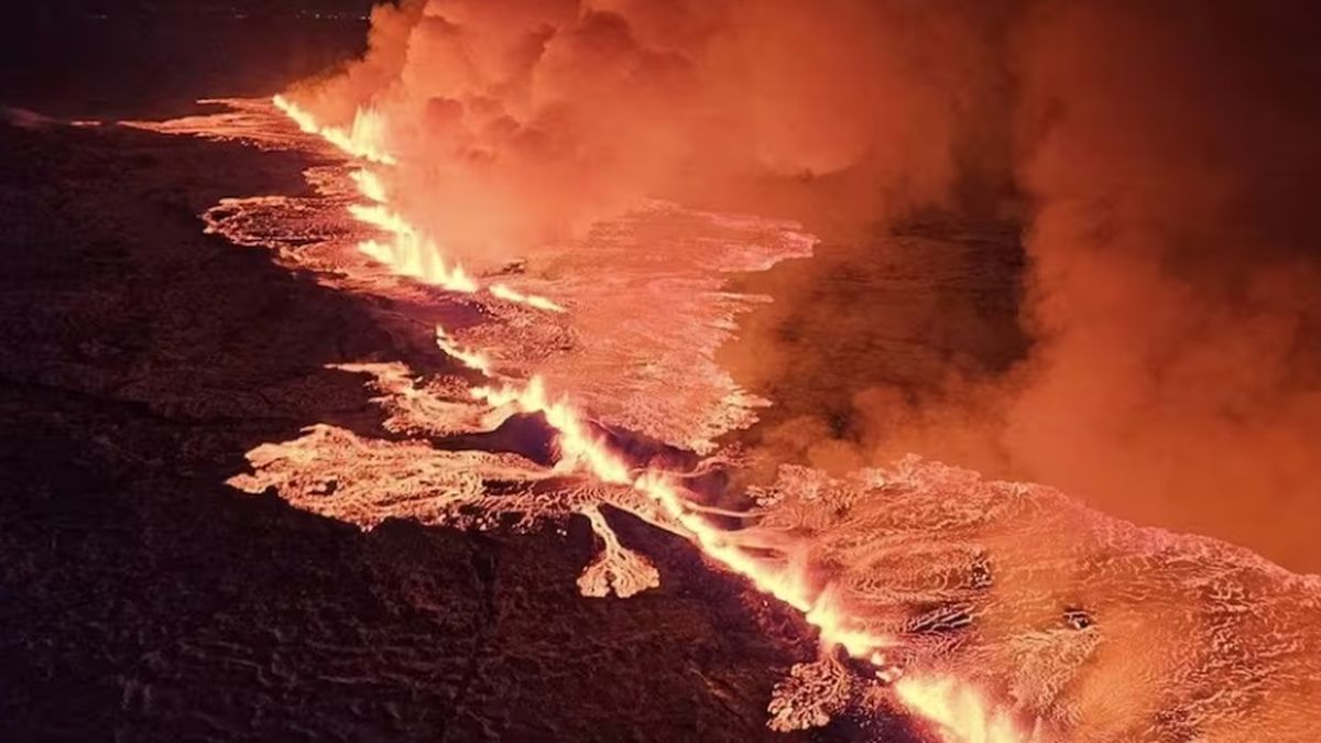 Impactantes imágenes del volcán en Islandia: ríos de lava y explosiones ...