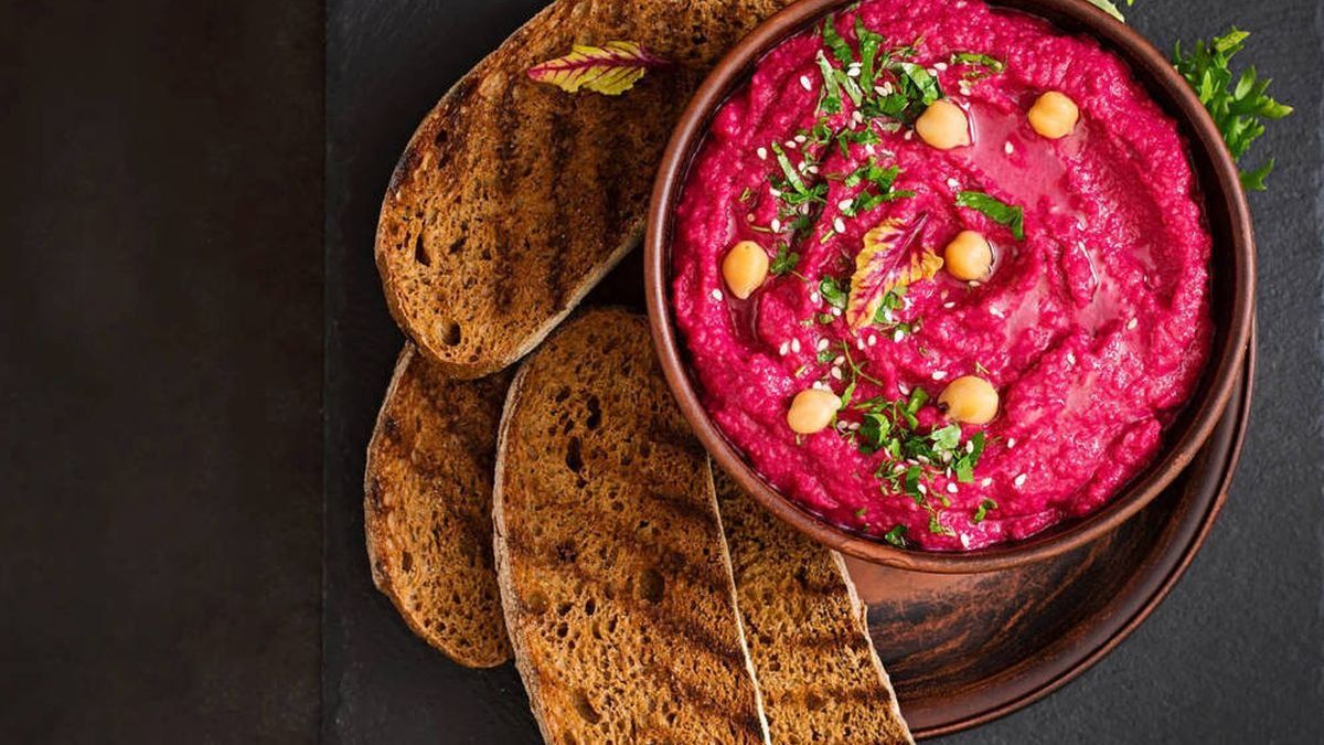 Receta para hacer en casa: Hummus de remolacha