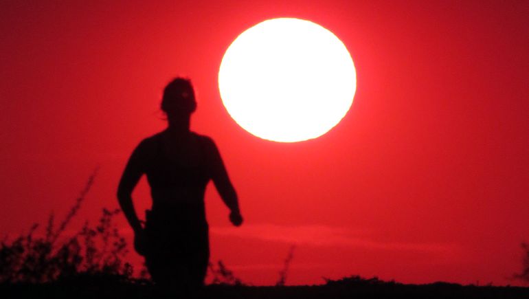 En 6 imágenes: así deslumbró un impresionante atardecer en Neuquén