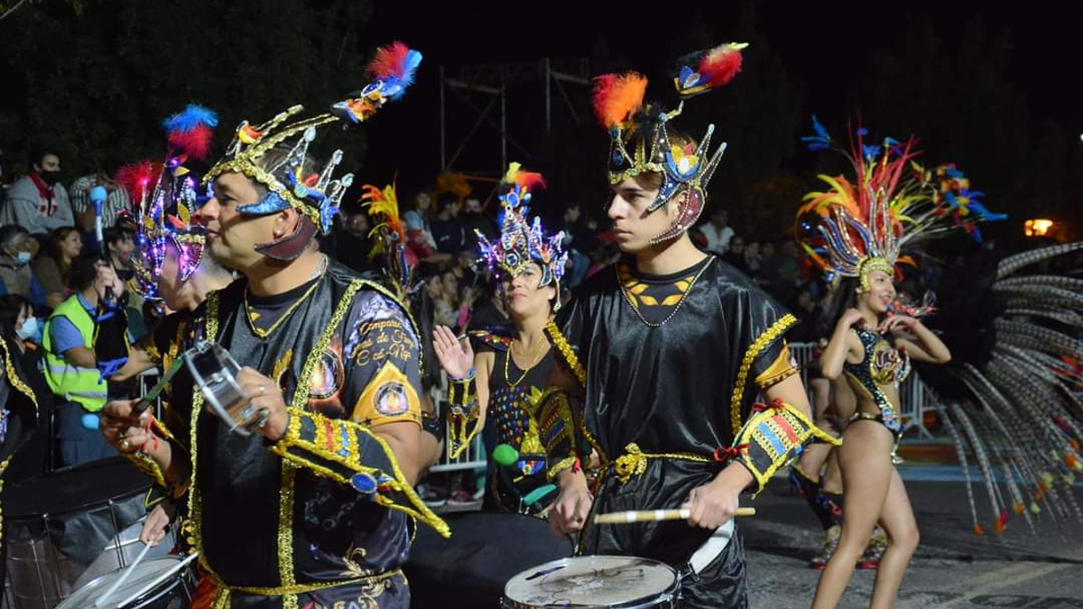 Un mes de carnaval