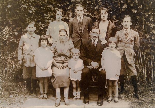 Los Robles: una familia de inmigrantes españoles que enraizó en esta estepa