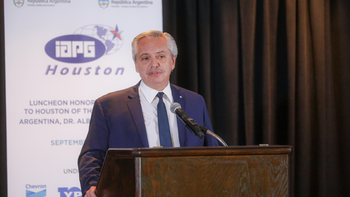 En Houston, Alberto Fernández anunció una ley de inversiones para Vaca ...