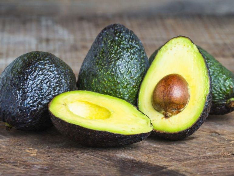 ¿Cómo madurar una palta en solo 5 minutos?: el sencillo truco