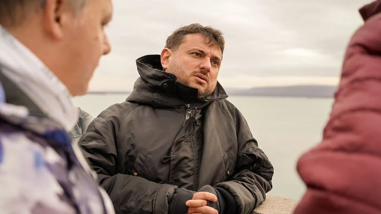 Juan Grabois se sube a la Graboneta por el cierre de campaña